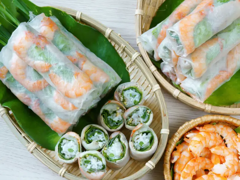 Gỏi Cuốn: Ingredients, Variations, and Dining Guides