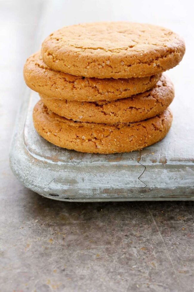 Crispy Homemade Ginger Biscuits Recipe: Cozy Treats for Tea Time - AZ ...